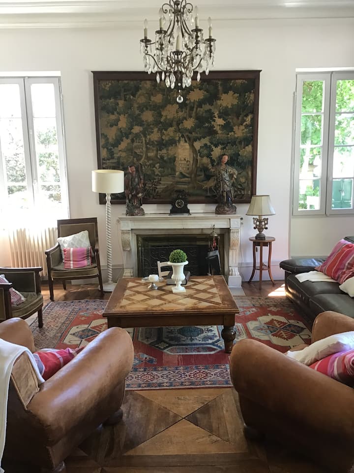 Maison De Famille Avec Jardin En Centre-ville. - Villeneuve-sur-Lot