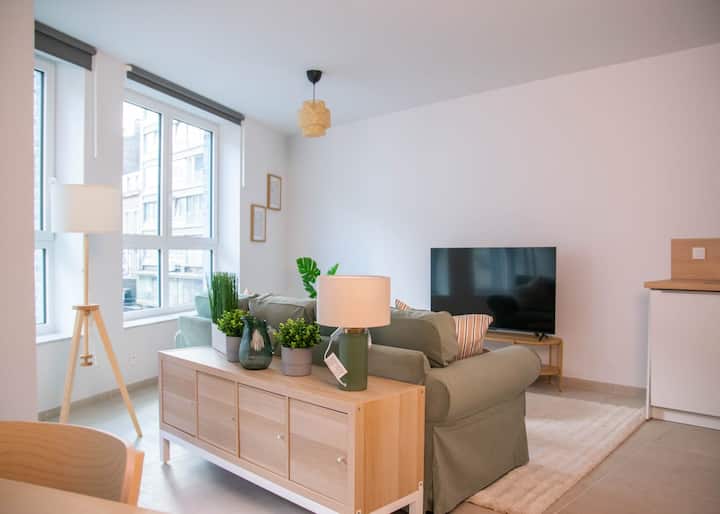 Nid Douillet Au Cœur De Liège - Liege, Belgium