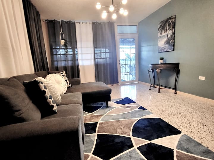 Casa Caribe W/pool W/wi-fi - Bayamón