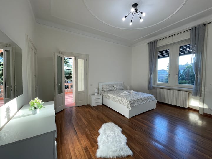 Bg Central President Suite Con Parcheggio - Bergame