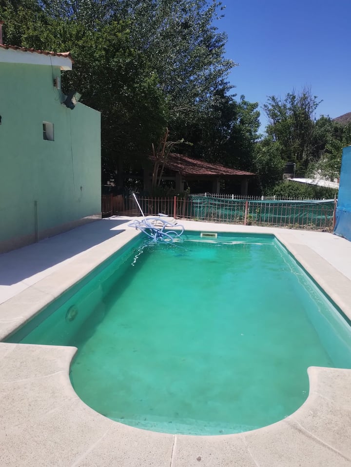 Casa Con Pileta Para 9 Personas - Villa Carlos Paz