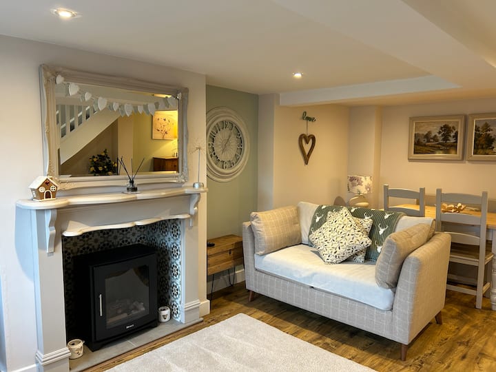 Beautiful Entire Cottage - Nantwich