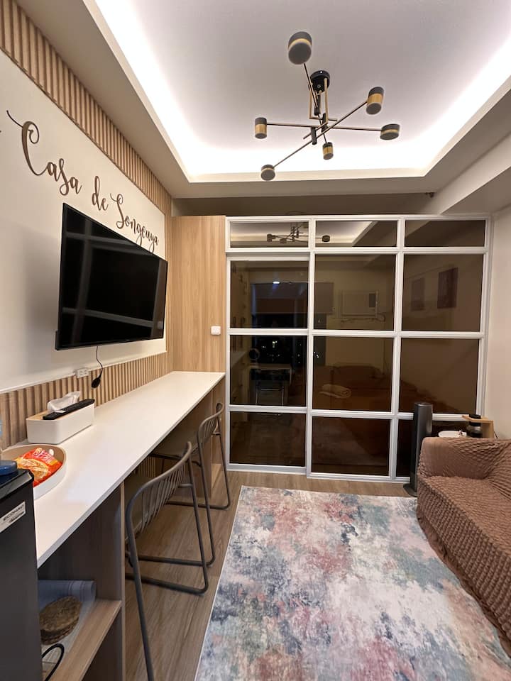 Fully Furnished Condo At The Median Lahug - Cebu City