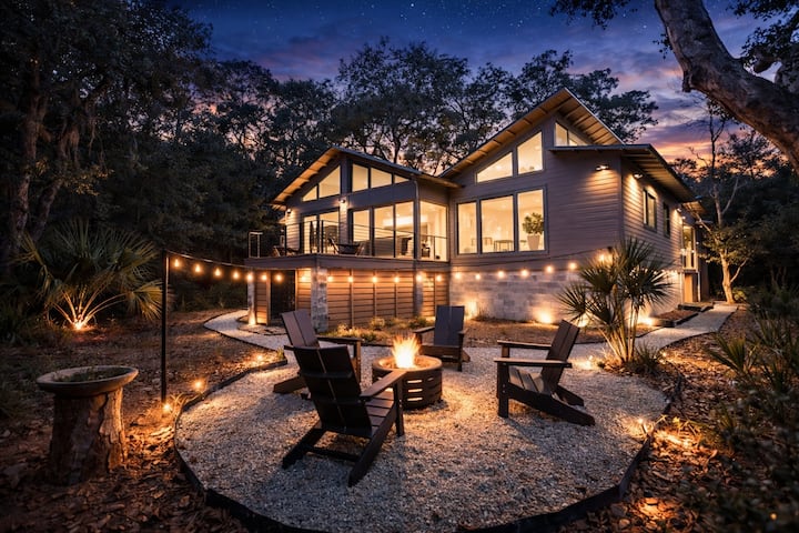 Private Waterfront Retreat W/ Sauna - Harbor Island, SC