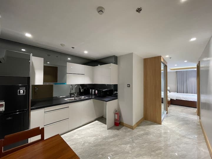 Beautiful 1brstudio In One Euphoria W/rooftop Pool - Angeles