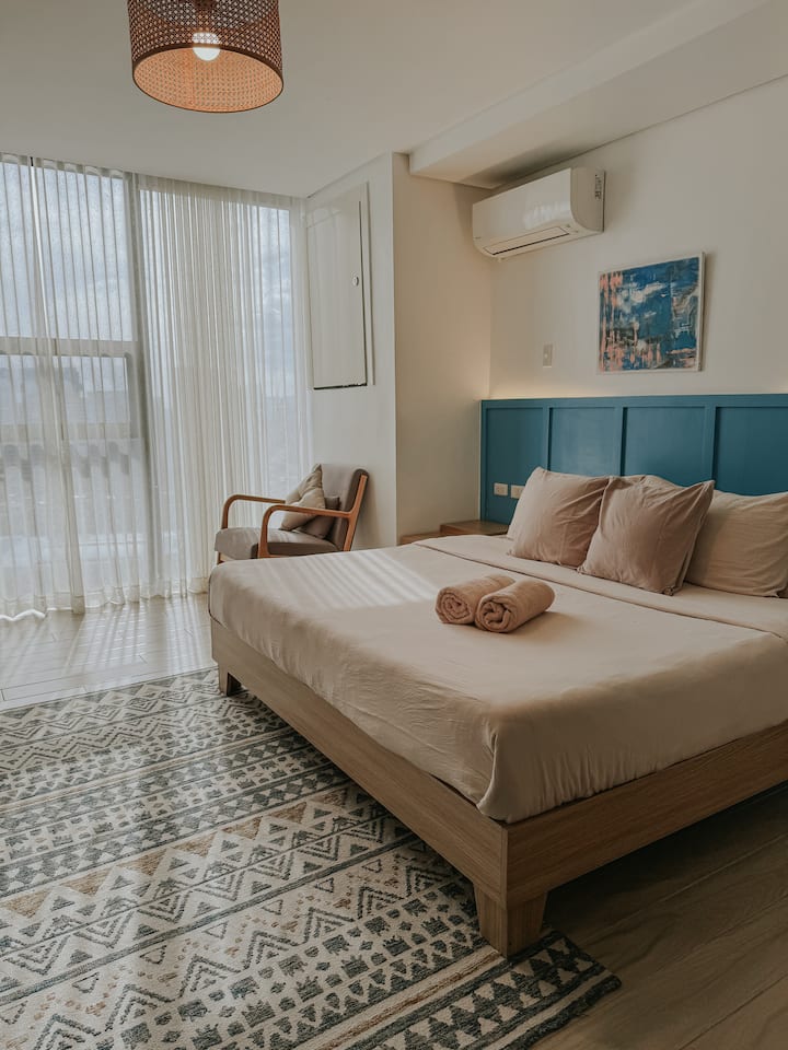 Cerulean At The Meridian (10 Min Walk To It Park) - Cebu City