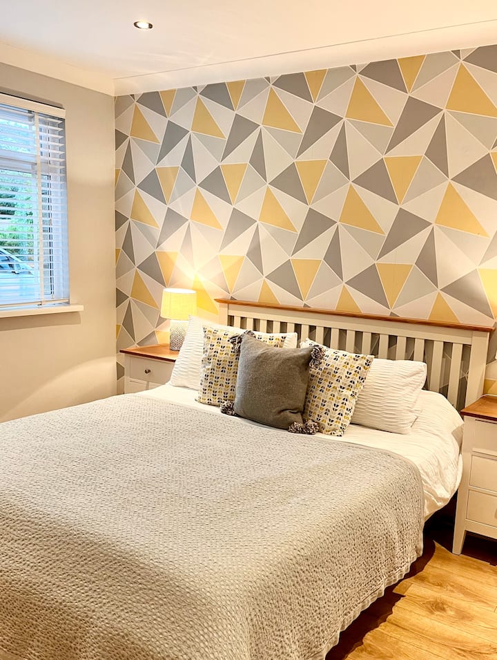 Cliff Farm Approach: Cosy Country Couples Retreat - Shanklin