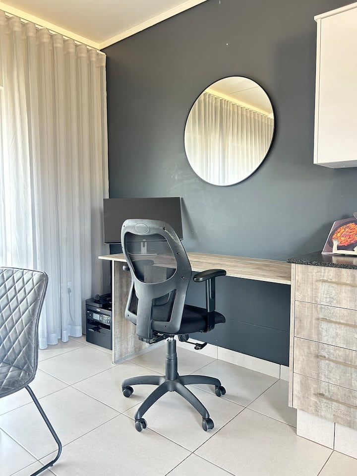 Cozy Retreat In Nelspruit, Mbombela - Nelspruit