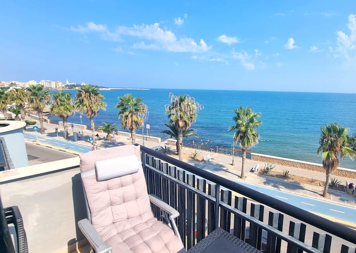 Casa Vacanze Cristoforo Colombo Lungomare Trani - Trani