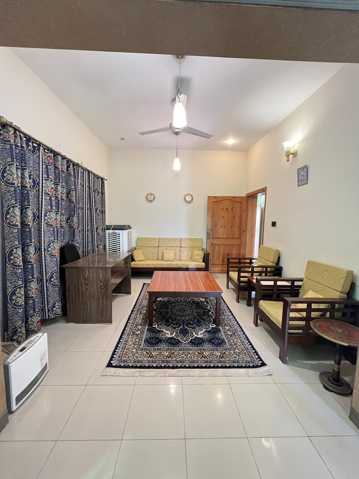 Beautiful Location With Views! - Islamabad