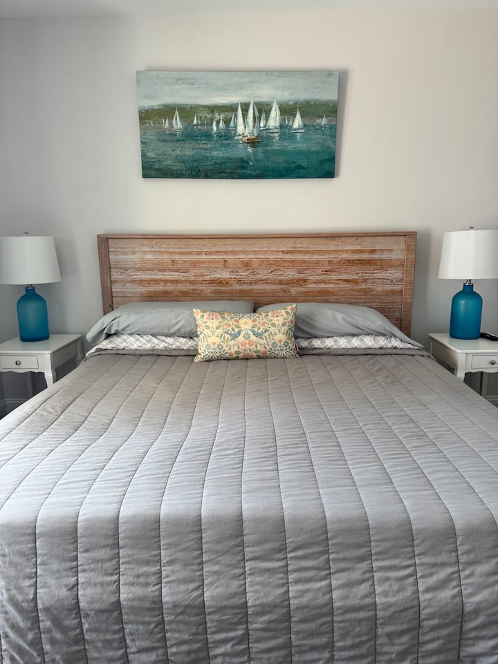 Walk To Beach – Ocean Views, Pool, Free Parking! - Wildwood, NJ