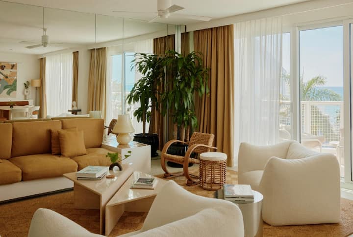 Serene Splendor - West Bay