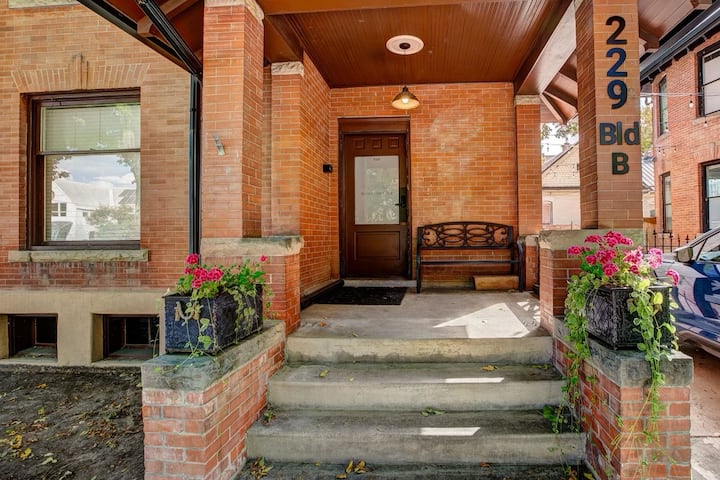 Historic And Cozy Apartment. - Fort Collins, CO