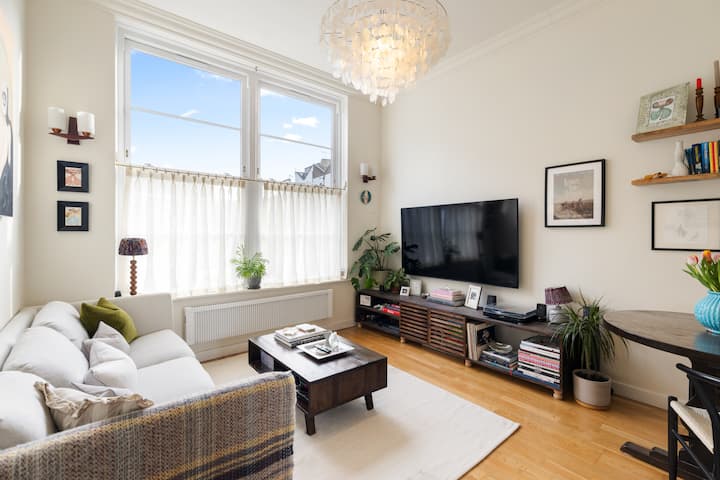 Bright & Cosy 1 Bedroom Flat In London - London