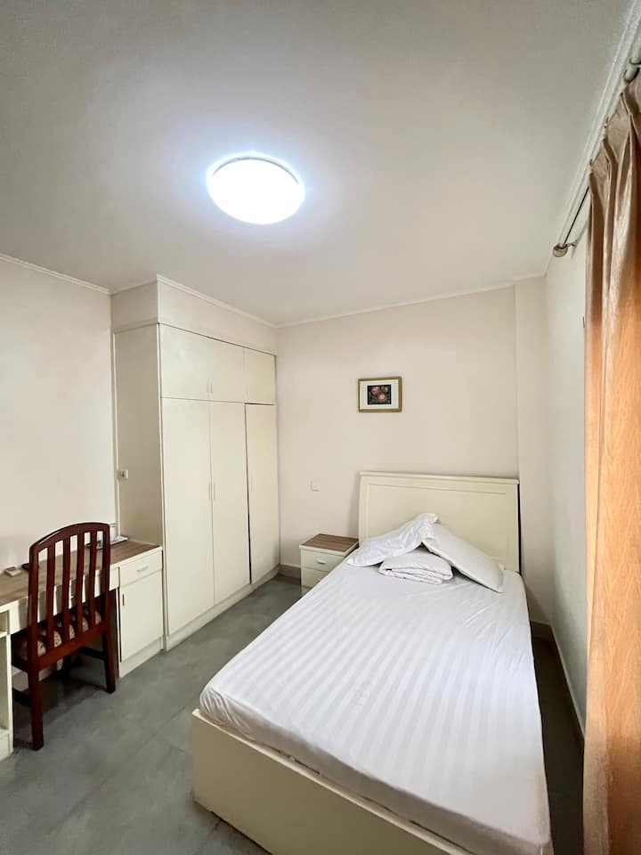 加蓬首都小宾馆205 - Libreville