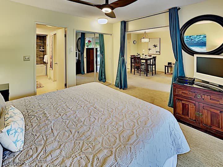 Beachfront Condo Next To Wailea - Maui