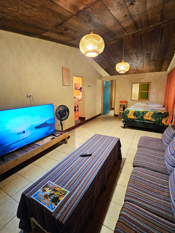 San Pedro La Laguna Central Tourist Zone - Suchitepéquez