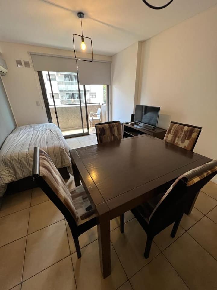 Salguero 1 Departamento Urbano En Nva Cordoba - Córdoba, Argentina