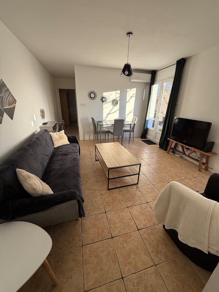 Maison Climatisée Avec Jardin - Abbaye de Fontfroide