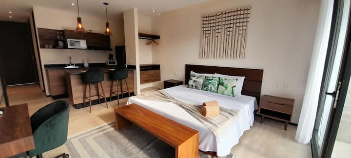 Modern Tulum 1 Br, Roftop Pool, Gym & Fast Wifi - Tulum