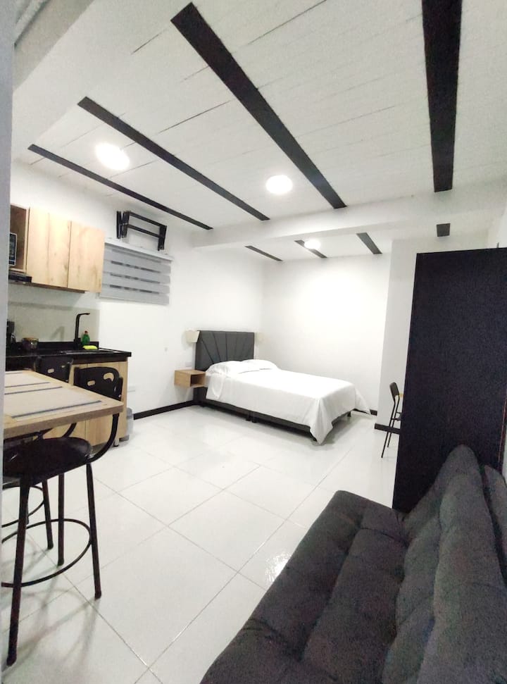 Apartaestudio, Acogedor E Independiente. - Bogota