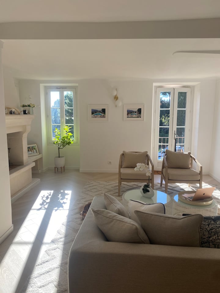 Renovated Old Mill House In Village With Garden - Mougins