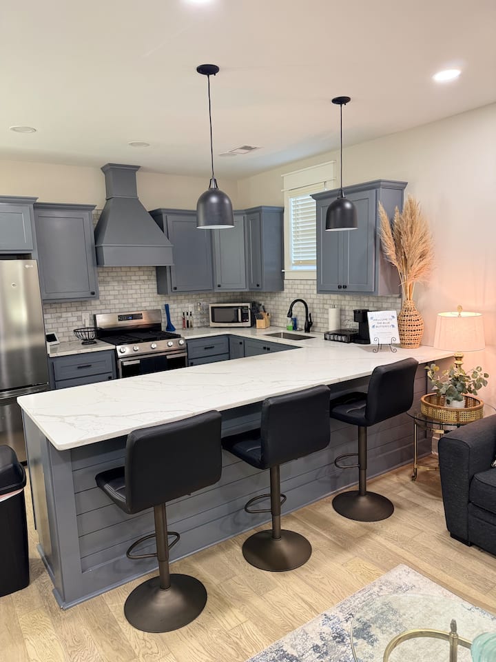 Welcome To The Blue Butterfly - Memphis, TN