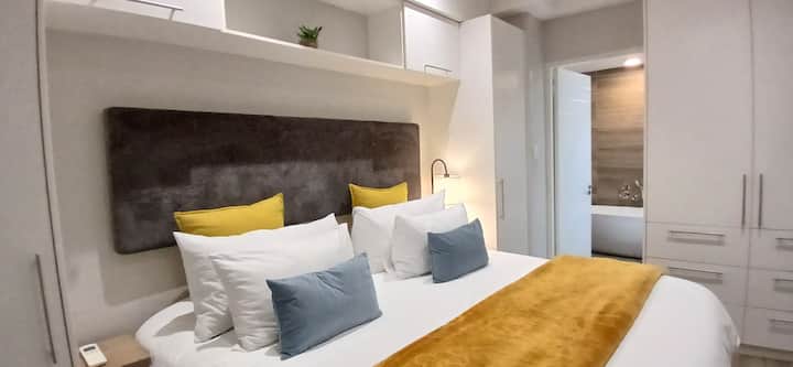 Lovely 1 Bedroom Apartment - Pretoria