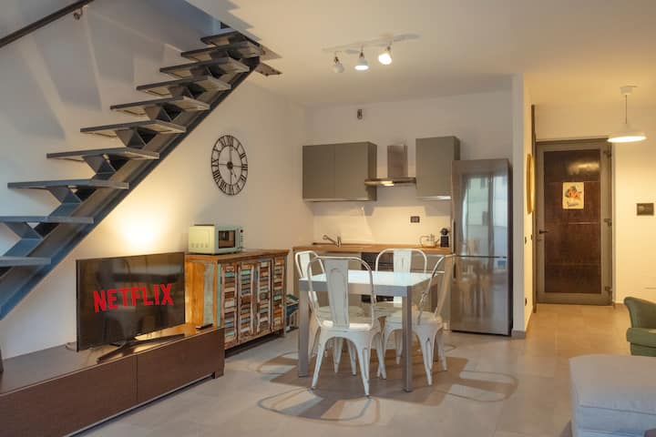 [Navigli-tortona] Spettacolare Attico Con Terrazzo - Milan