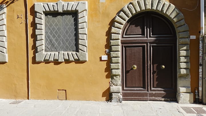 Palazzo Sosia, In The Historic Center Of Pisa - Pisa