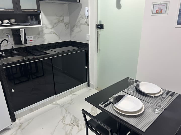 101-apto Novo! Bem Localizado! Ar Cond! 6xs/juros - Cabo Frio