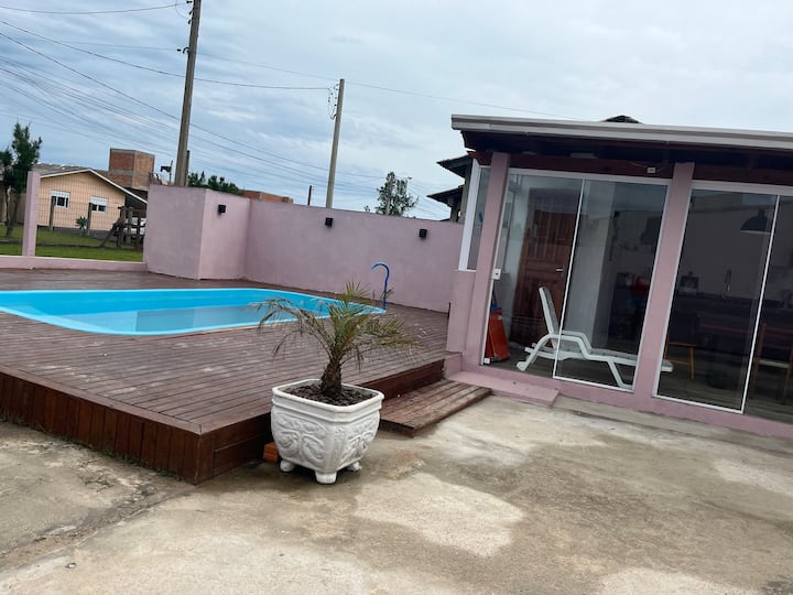 Casa De Praia Tramandaí Para Até 12 Pessoas - Tramandaí