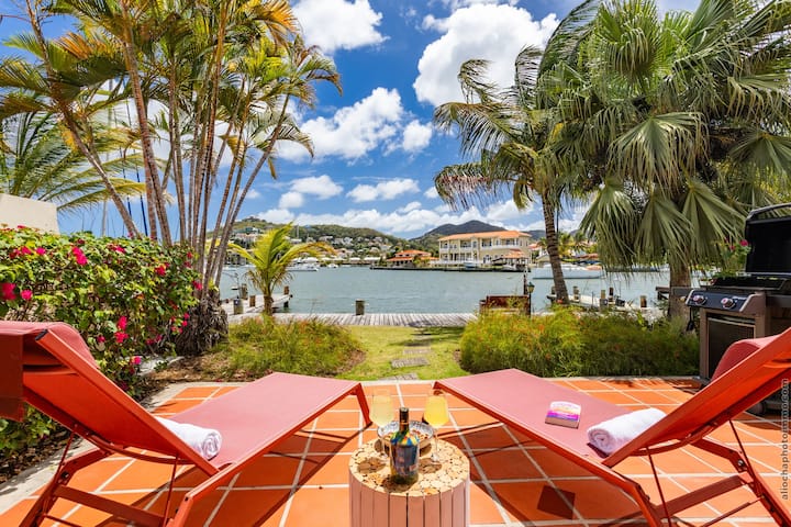 Waterfront Villa Rodney Bay Pool Walk To Beach - Rodney Bay