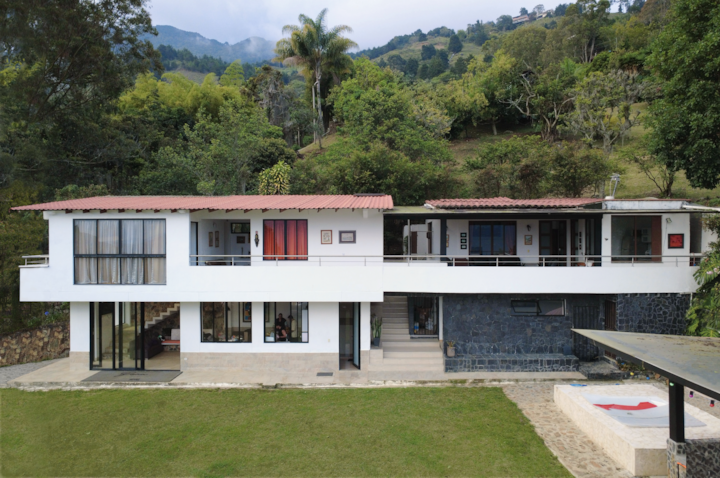 Casa Campestre En Copacabana, Cerca A Medellín - Copacabana