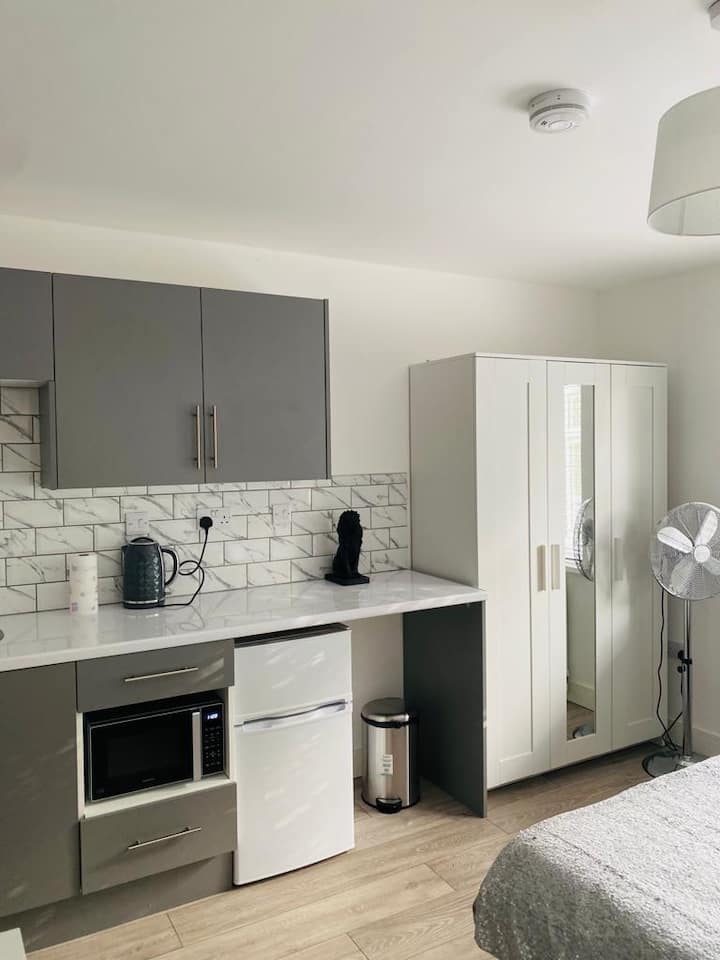 Cozy Studio Close To City (Ar2) - Peterborough, Royaume-Uni