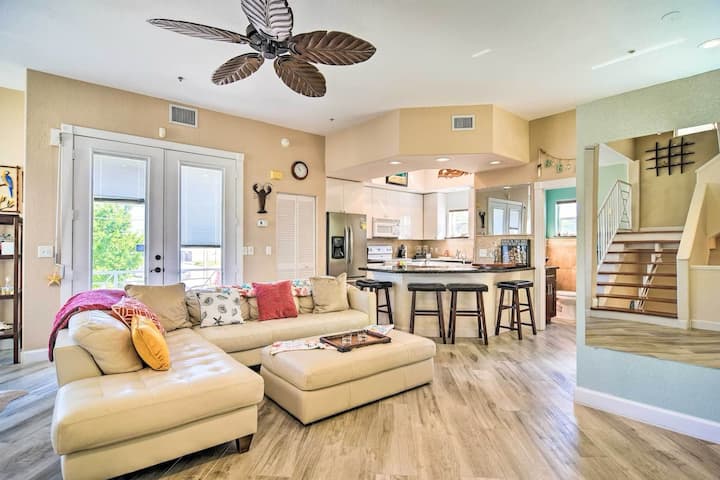Beachview Town Home - Clearwater Beach, FL