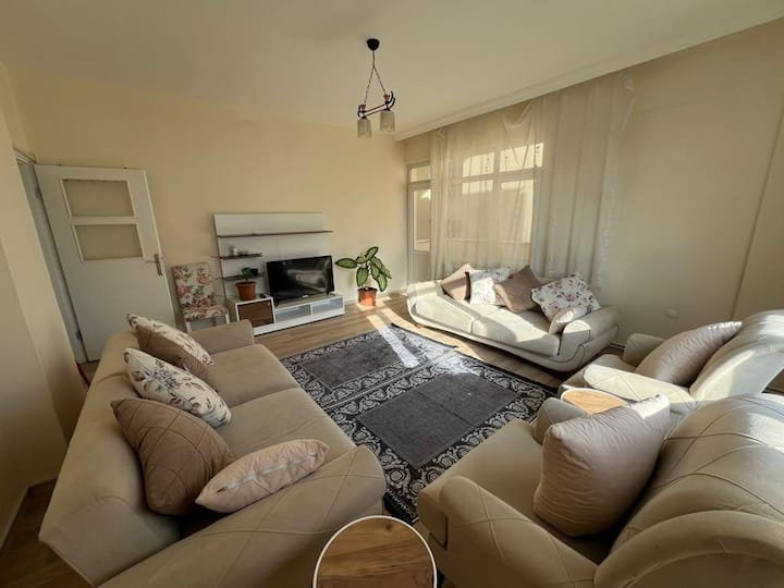 Near Airport And Metro 10 Minut - Adalar