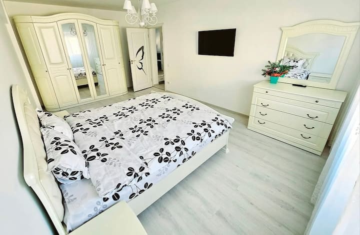White Apartament, Brăila - Brăila