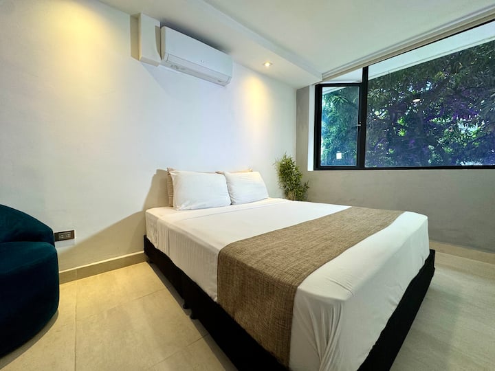 Deluxe Boutique Con A/c, La 70 (204) - Medellín