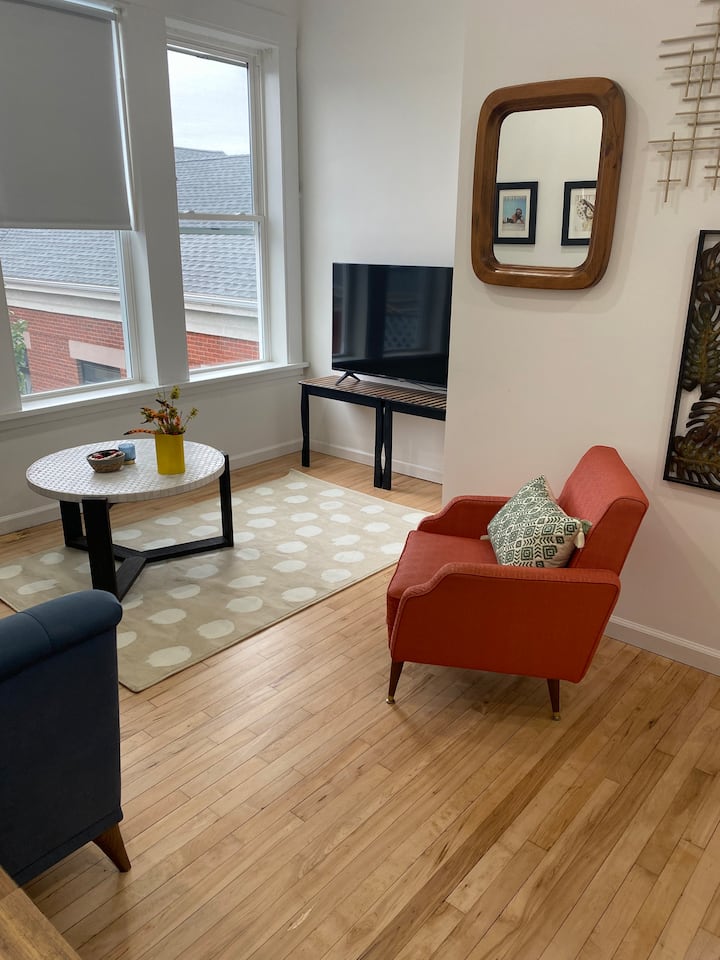 1 Bedroom - Bridgeport Apartment - Bridgeport, CT