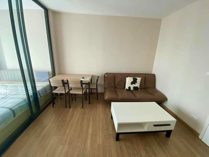 抖音爆款 河景 无边际空中泳池 地铁零距离 健身房 医院 学校 大皇宫 Tiktok - Bangkok