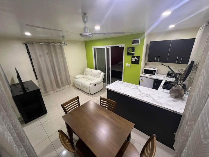 Amataga 1 Bedroom Unit/wi-fi/ac/hot Water - Apia