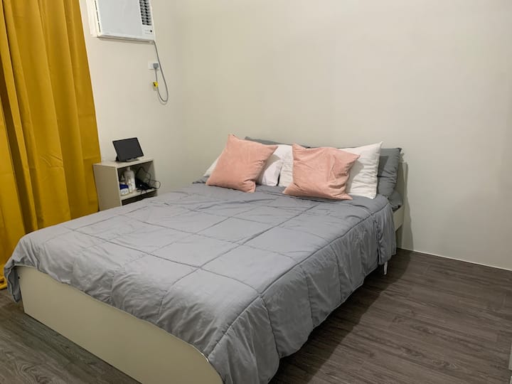 Cn’s Simple&cozy Place W/ 200 Mbps Wifi In Nuvali - Calamba