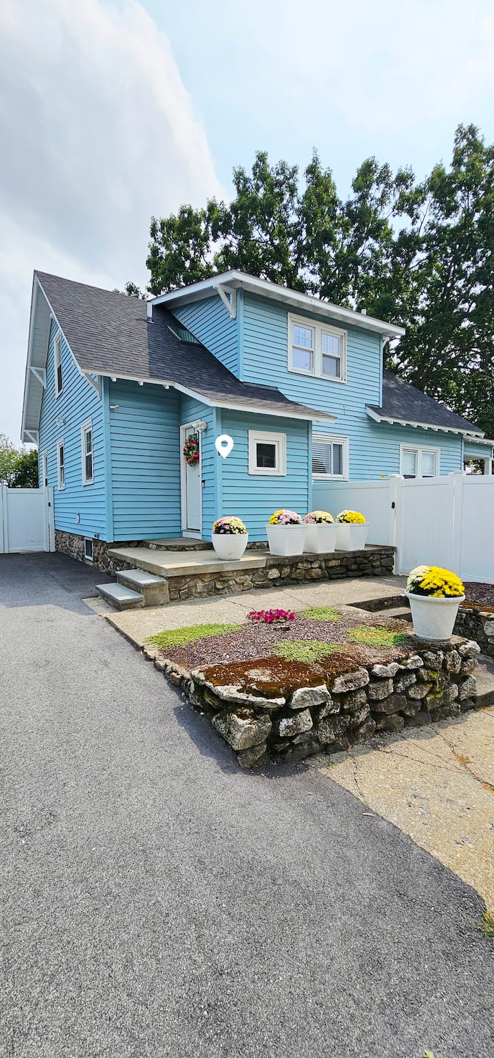 Your Private Retreat Away From Home - Worcester, MA