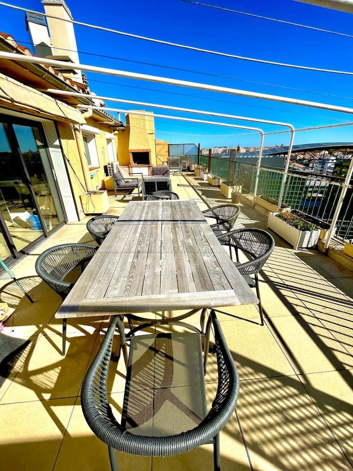 Superbe Penthouse Devant La Gare - 佩皮尼昂