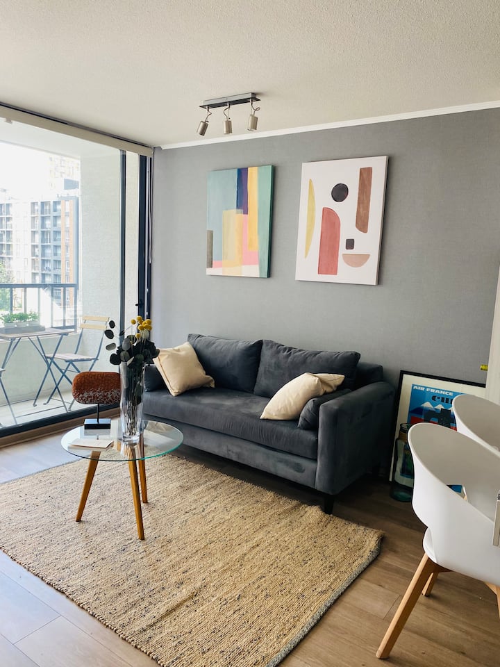 Departamento Nuevo A Pasos Del Metro.
Santa Lucia - Santiago