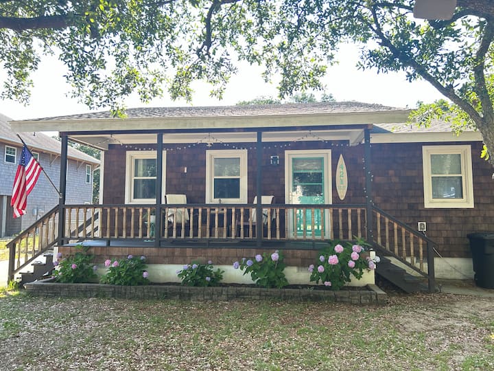 Tucker’s Sea Ranch ~Pup Friendly With Fenced Yard! - Kill Devil Hills, NC