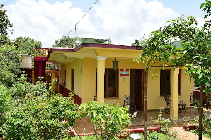 Casa Tomasa Hab. 1 Y 2(wifi), Vista Al Atardecer - Vinales