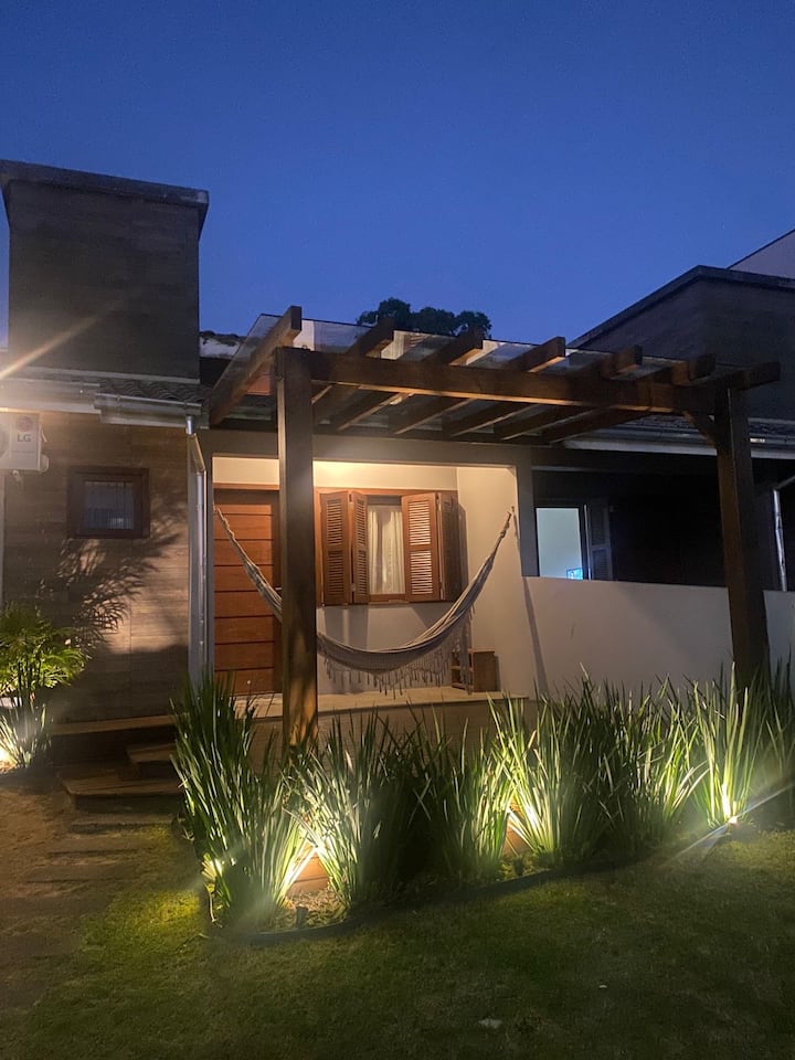 Suíte Casal + Quarto Casal! Ambos Com Ar! - Garopaba