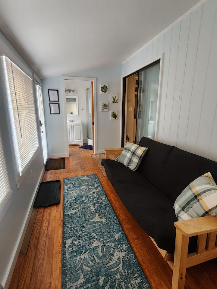Cozy River Getaway -Near North Conway - North Conway, NH